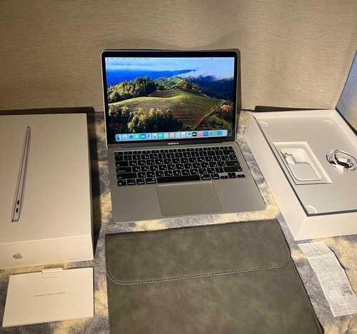 Macbook Air M1 8/256 37 циклов куплен в 2024