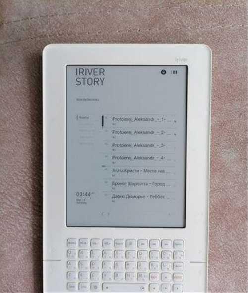 Электронная книга IRiver Story EB02 6" + чехол