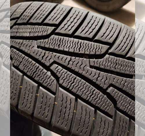 Kumho I'Zen KW31 215/60 R16