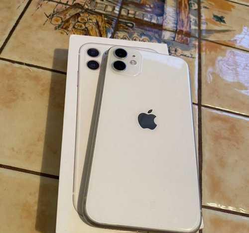 iPhone 11, 64 ГБ