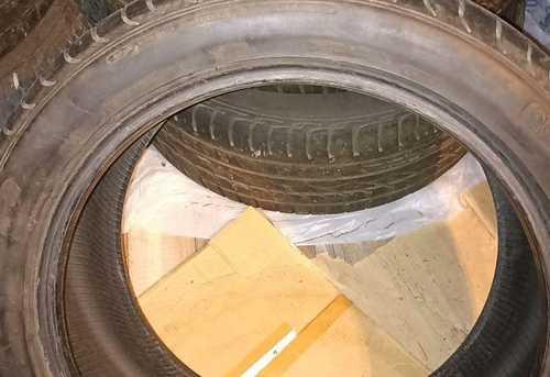 Goodyear EfficientGrip Compact 245/45 R19 и 275/40 R19