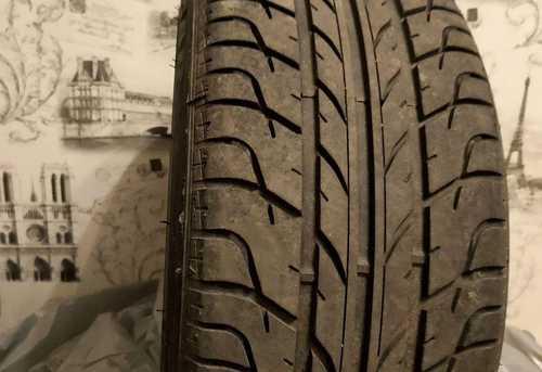 Tigar Syneris 235/45 R17 ZR