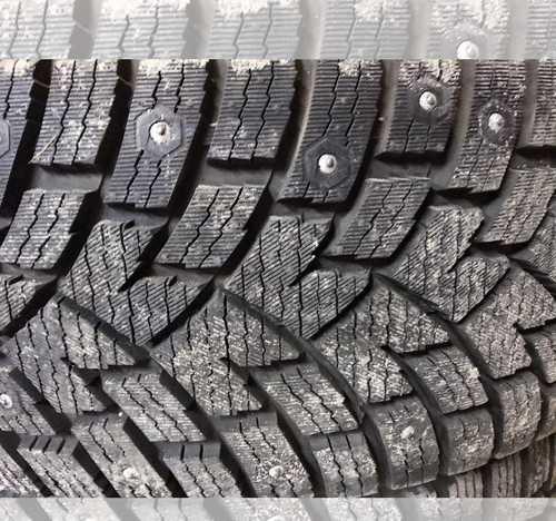 Landsail Ice Star IS37 225/60 R17 103T