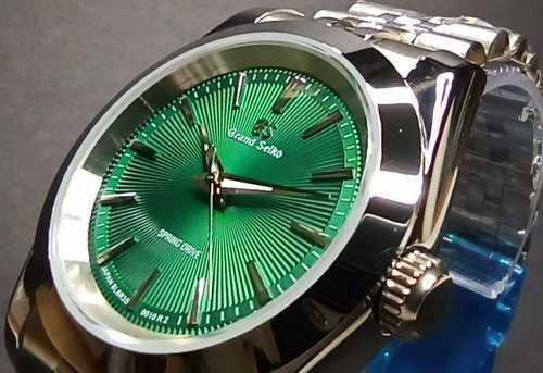 Механические часы Grand Seiko "Green Star"