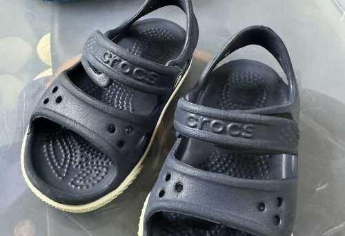 Сандали crocs