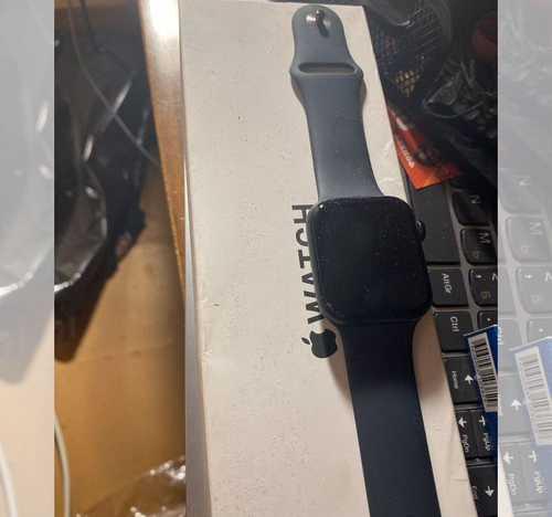 Часы apple watch se 44 mm