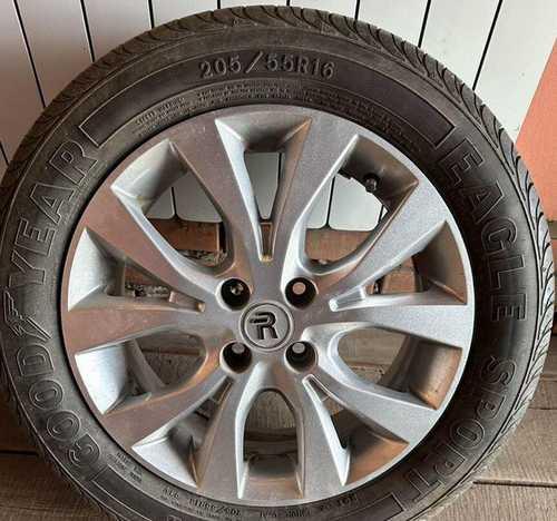 Goodyear Eagle Sport 205/55 R16