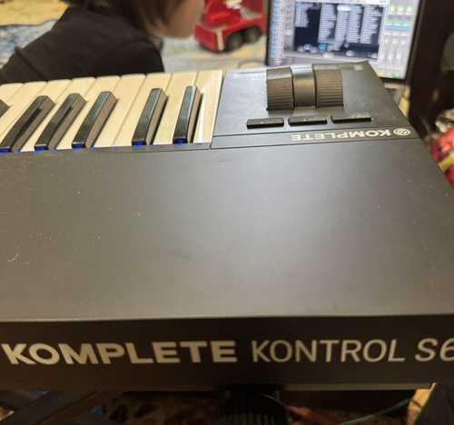 Native Instruments komplete kontrol s61