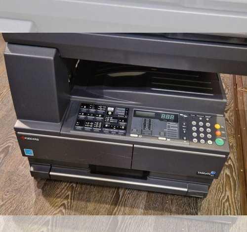 Мфу Kyocera taskalfa 180
