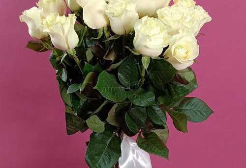 Букет белых роз, Эквадор, 70см 19 шт