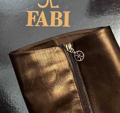 Кожаные сапоги Fabi 37 р