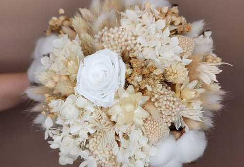 Букет невесты из сухоцветов, свадебный букет