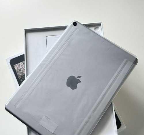 Новый iPad Pro 10.5” 64GB Space Gray, в пленках