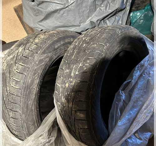 Nokian Tyres Hakkapeliitta R2 SUV 225/60 R17 99R