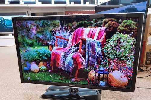 Телевизор ЖК Samsung UE40D5000 40" LED 100Hz DVB-T