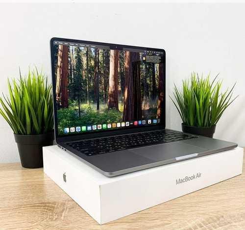 Macbook Air 13 2024 M3 8/256Gb Гарантия