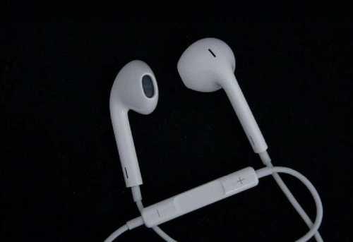 Наушники Apple EarPods with USB-C Connector