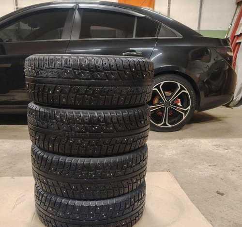 Kumho I'Zen KW22 185/55 R15