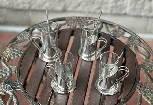 Набор стильных стаканов для коктейлей