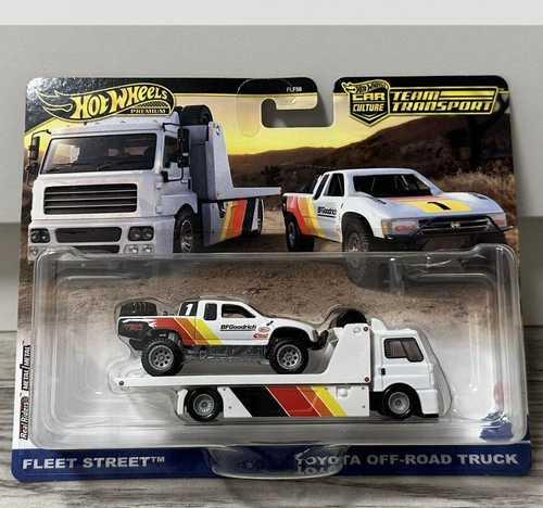 Hot Wheels Premium Team Transport #71