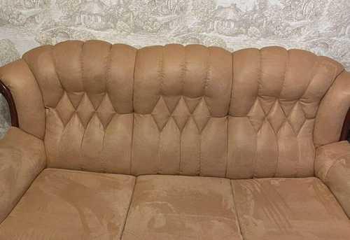 Кожаный диван с креслом бу