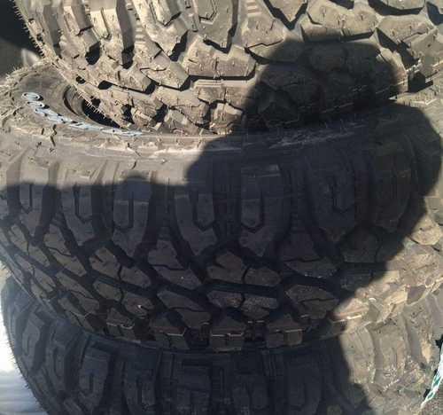 Roadcruza RA3200 M/T 205/70 R15