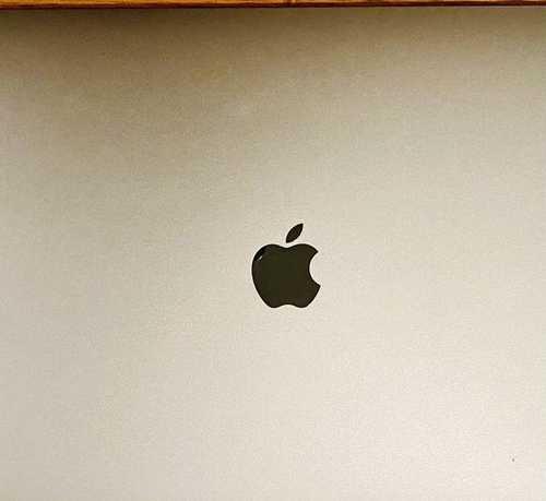 Macbook Pro 16, 2018 (A1990) на запчасти