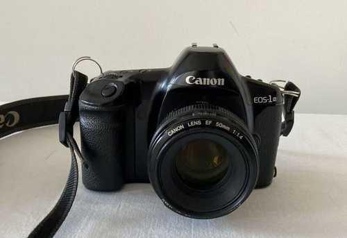 Плёночный фотоаппарат Canon eos-1n с объективом