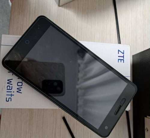 Телефон ZTE blade l3