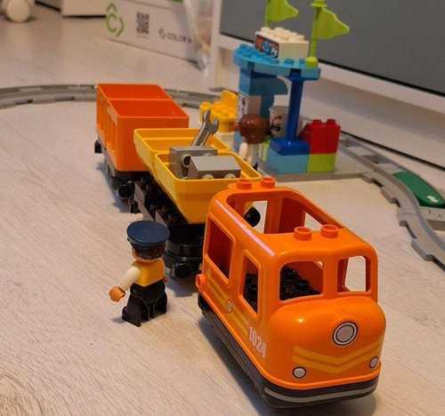 Lego duplo грузовой поезд 10875