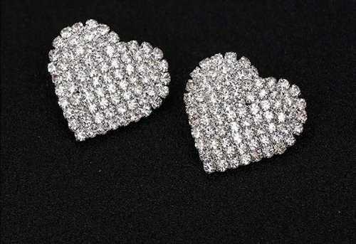Серьги гвоздики с кристаллами сердечком Zara
