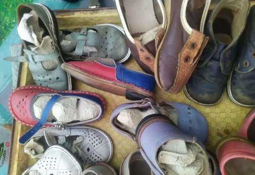 Коллекция Обувь детская. СССР винтаж