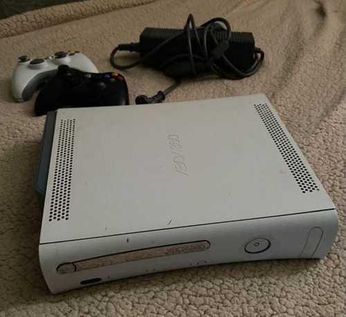 Xbox 360 (Aurora 60gb)