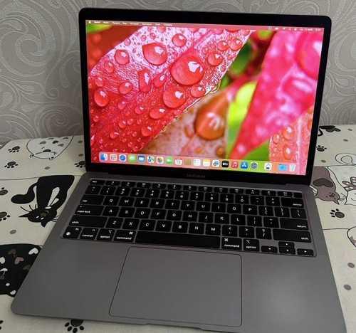 MacBook Air 13 2020 M1/16/256Gb