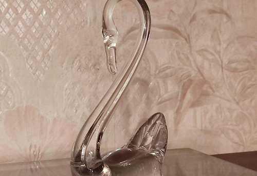 Статуэтка стеклянная "Лебедь"
