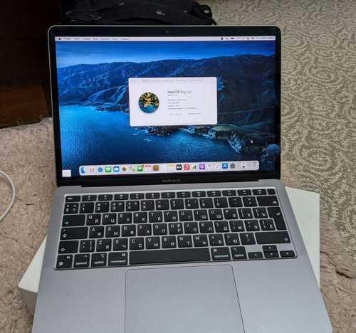 MacBook Air M1 2020 16/256 АКБ 100%