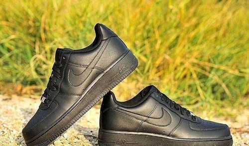 Nike Air Force 1 07 Tripple Black