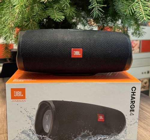 Беспроводная колонка JBL Charge 4