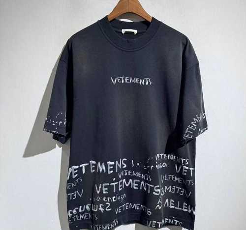 Мужская футболка Vetements