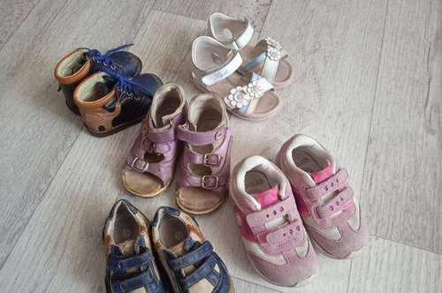Кроссовки crocs