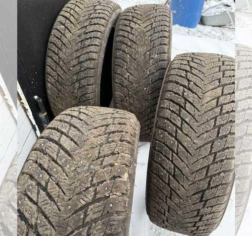 Arivo Ice Claw ARW7 205/50 R17