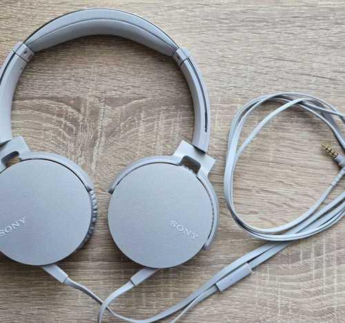 Наушники Sony MDR-XB550AP