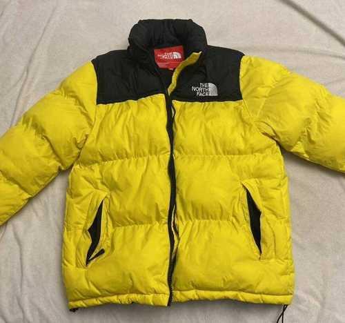 Пуховик the north face 700