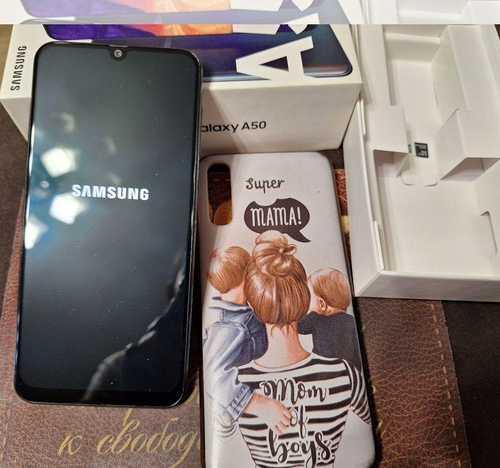 Samsung Galaxy A50, 4/64 ГБ