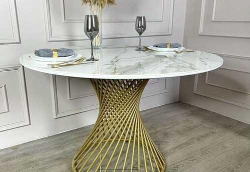 Дизайнерский стол в золоте Verona