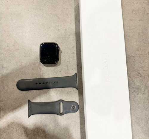 Часы apple watch se 44mm