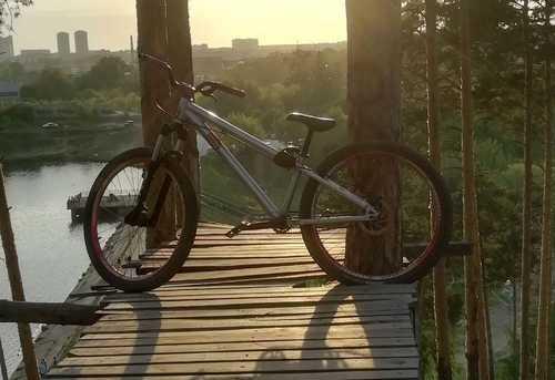 MTB Mongoose Fireball SS 2014