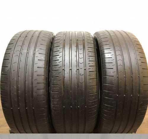 Continental ContiPremiumContact 5 215/55 R17 94W