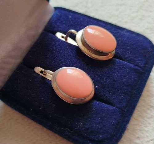 Серьги серебряные с кораллом