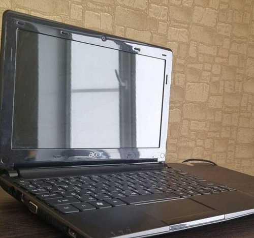 Нетбук Acer aspire one d257